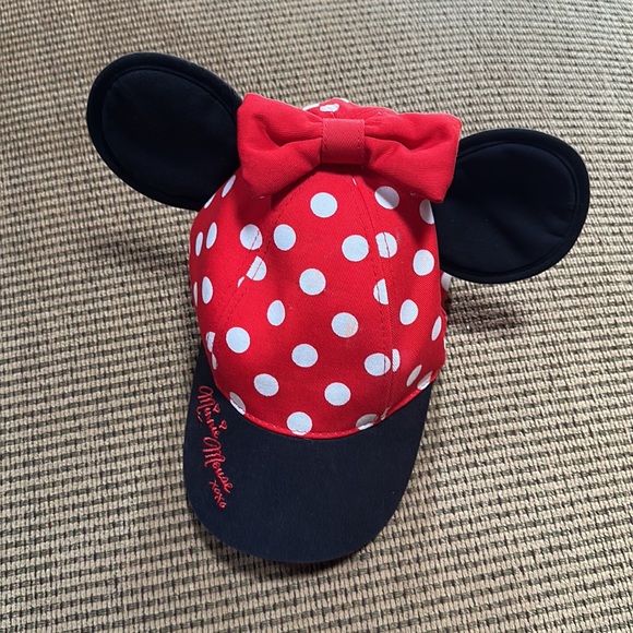 Disney | Accessories | Disney Parks Minnie Mouse Red Polkadot Hat ...